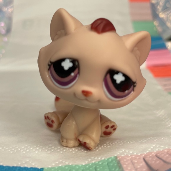 Hasbro | Toys | Littlest Pet Shop Authentic Tabby Cat Monopoly | Poshmark